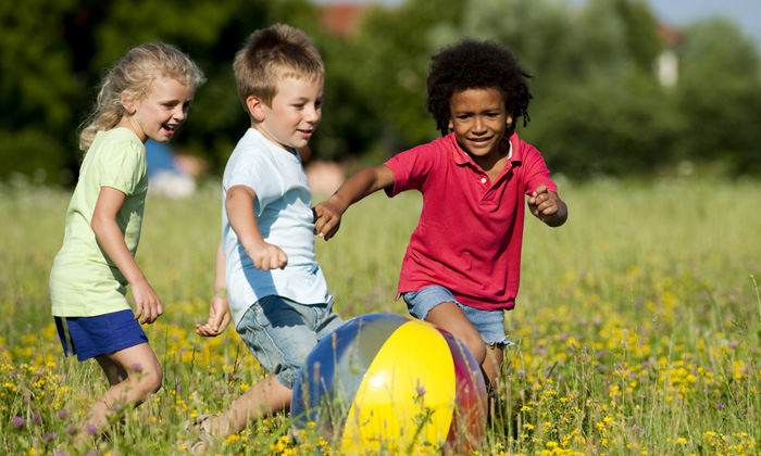 25 Super-Fun Springtime Activities for Kids - Daily Parent
